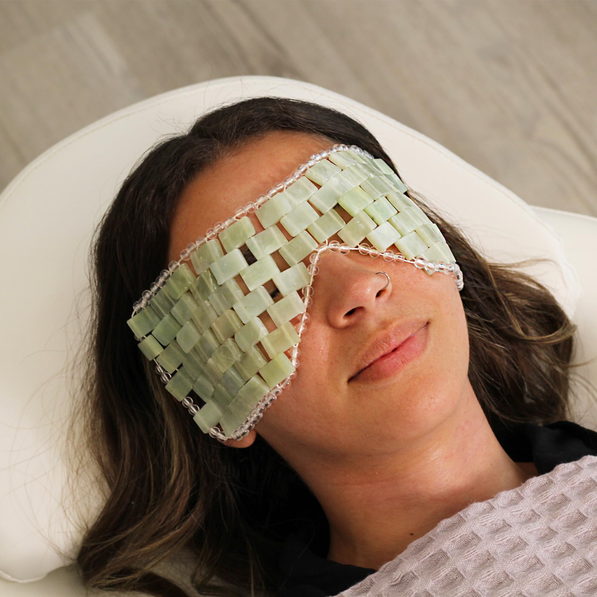 Alana Mitchell Jade Eye Mask β Weighted Eye Mask to Eliminate Wrinkles, Puffiness, & Irritation β Headache and Migraine Relief Mask - 100% Real Jade Stone Beads for Hot & Cold Anti Aging Therapy