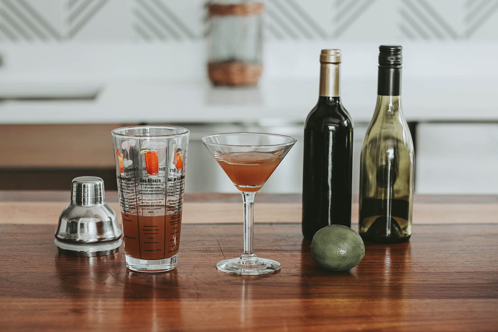 14 oz Recipe Glass Cocktail Shaker With Strainer Top - Includes 6 Cocktail Drink Recipes (Vodka Theme)