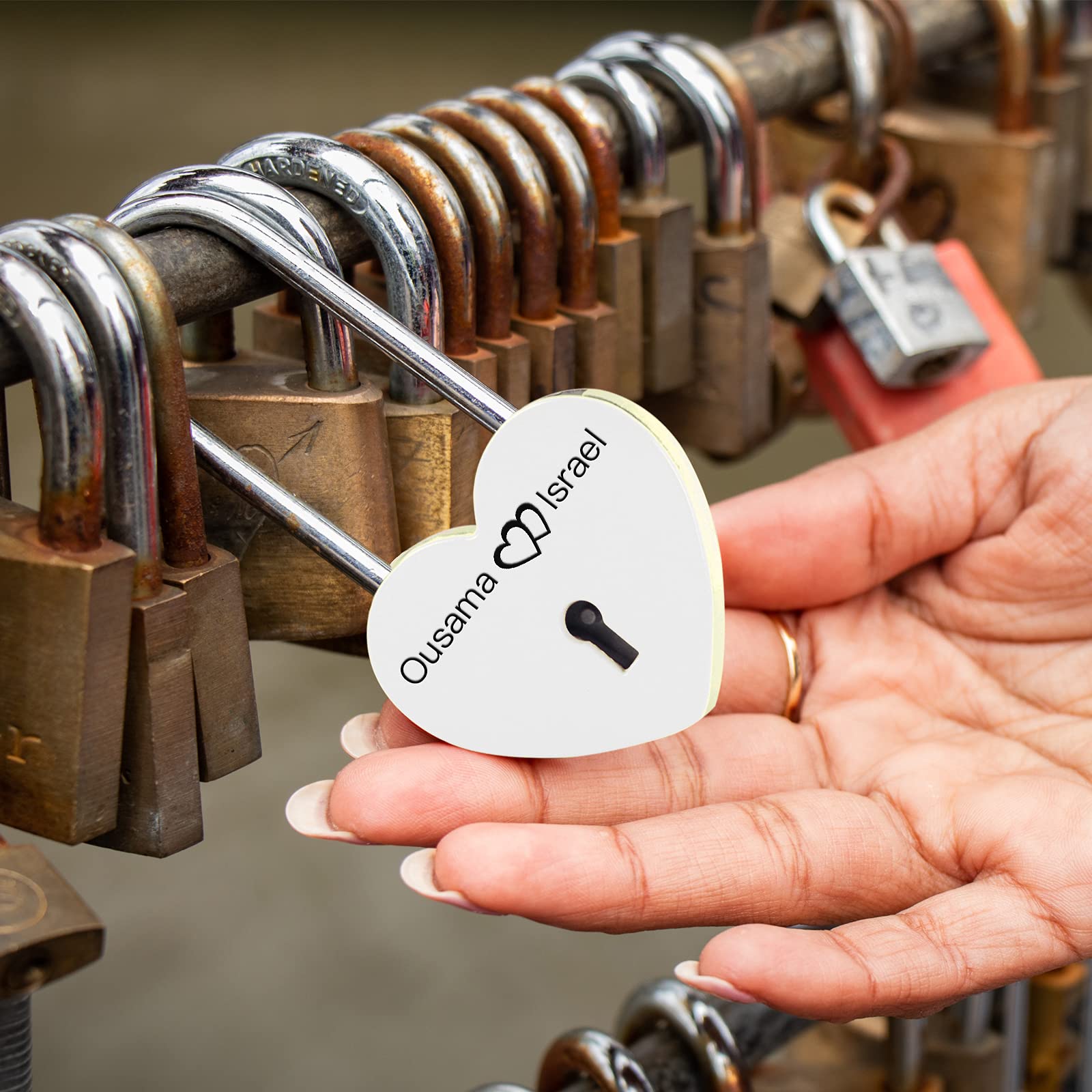 NGTSFLY Personalized Love Heart Lock Engraving Name/Text for Couples Men Women Boyfriend Girlfriend Lover Memorial Anniversary Valentine Gift,with Key Metal Heart Shaped Padlock Silver3