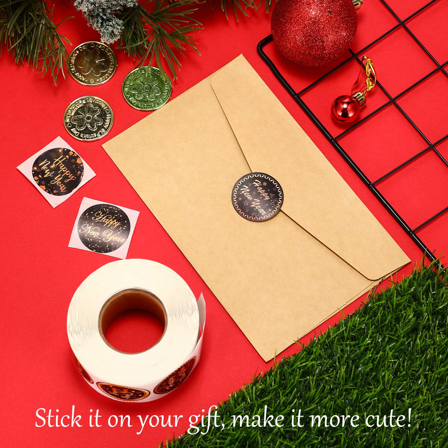 800 Pcs 2025 Happy New Year Stickers Round Black and Gold Stickers Bulk 1.38 Inch Snowflake New Year Labels Decorative Stickers for New Year Holiday Cards Envelopes Gift Boxes, 8 Designs