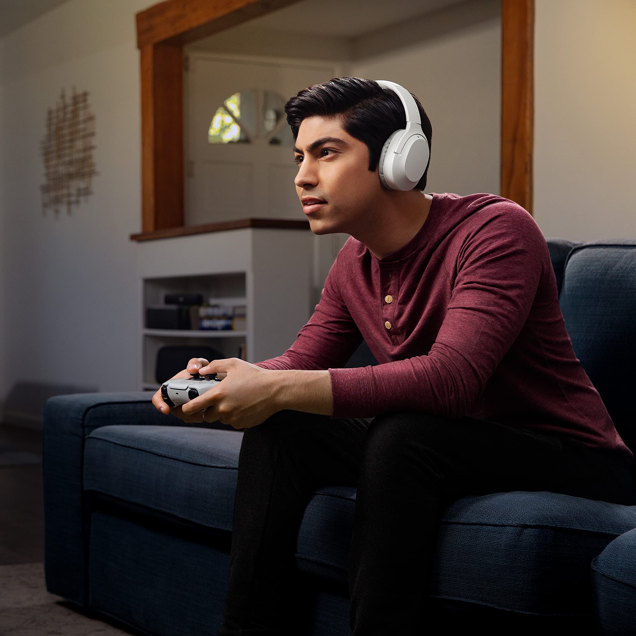 Razer Opus X Wireless Low Latency Headset: Active Noise Cancellation (ANC) - Bluetooth 5.0-60ms Low Latency - Customed-Tuned 40mm Drivers - Built-in Microphones - Mercury (Renewed)