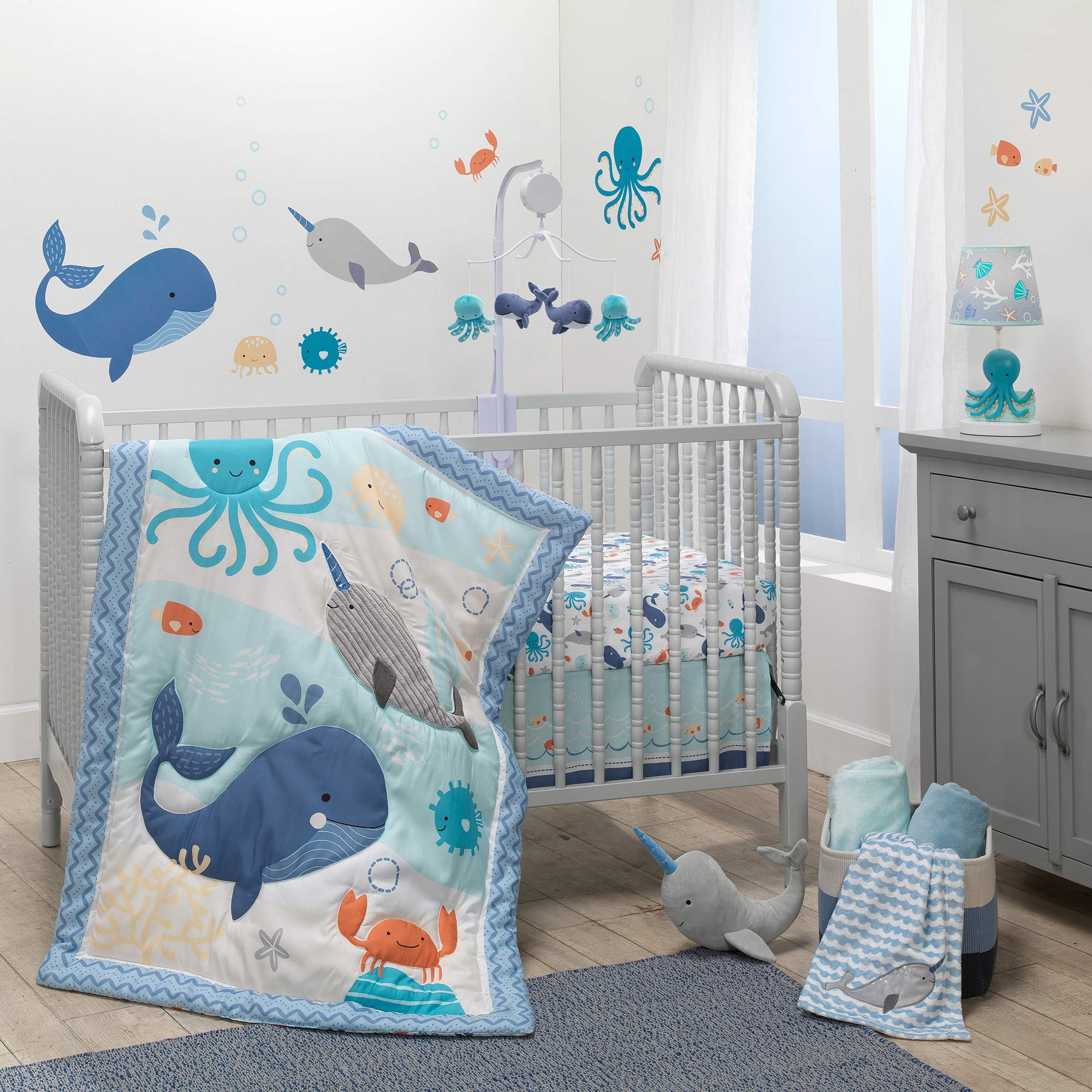 Bedtime Originals Wall Decals, Whales Tale, Multicolor