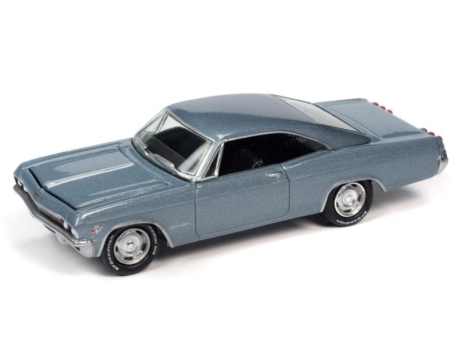 1965 Chevy Impala SS Glacier Gray Metallic Limited Edition to 3748 Pieces Worldwide Muscle Cars USA Series 1/64 Diecast Model Car by Johnny Lightning JLMC025-JLSP140A