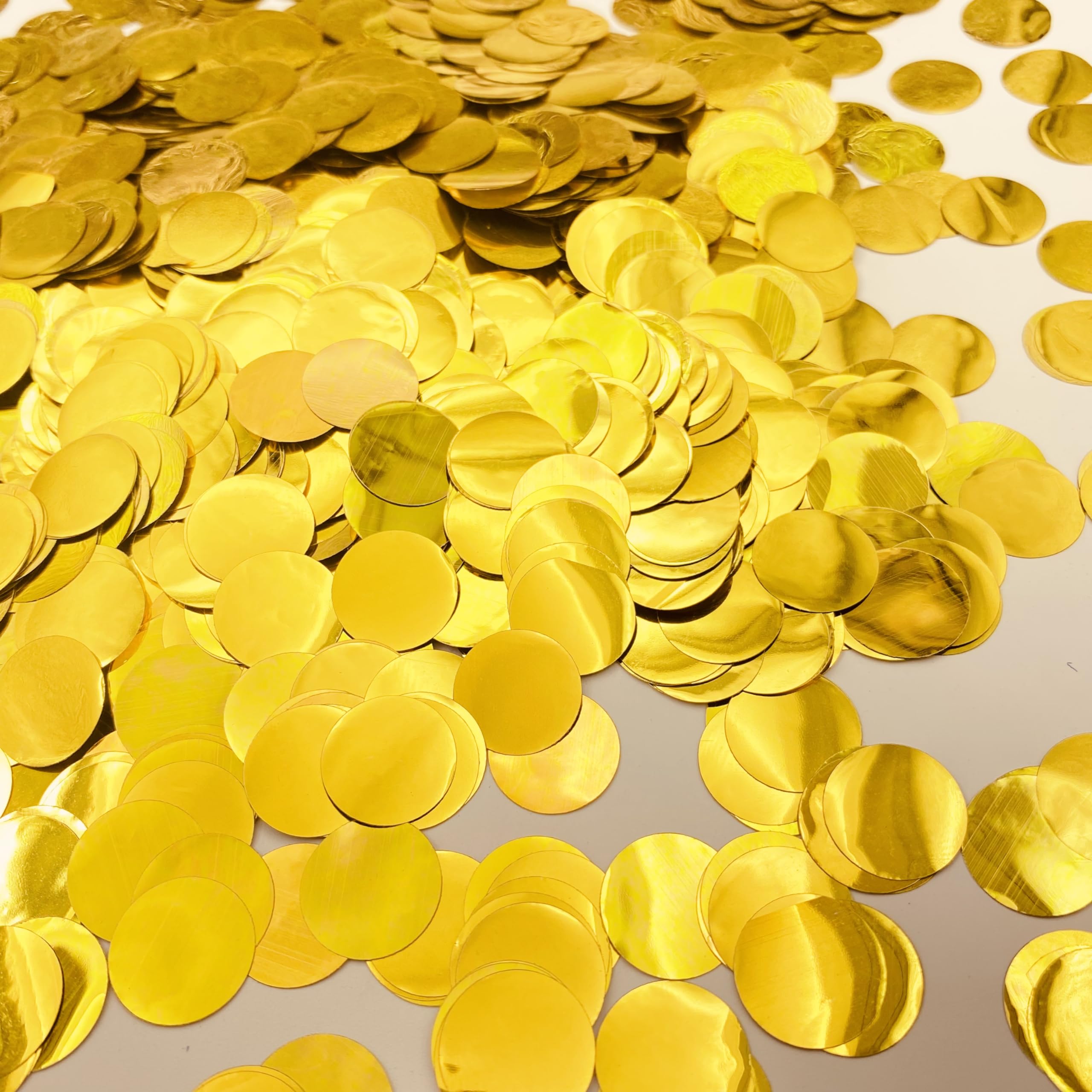 10000PCS/100g Sparkle Foil Metallic 15mm Round Confetti Circle Dot Table Scatter Confetti for Wedding Graduation Baby Shower Birthday Engagement Party Favors Decorations (Gold)