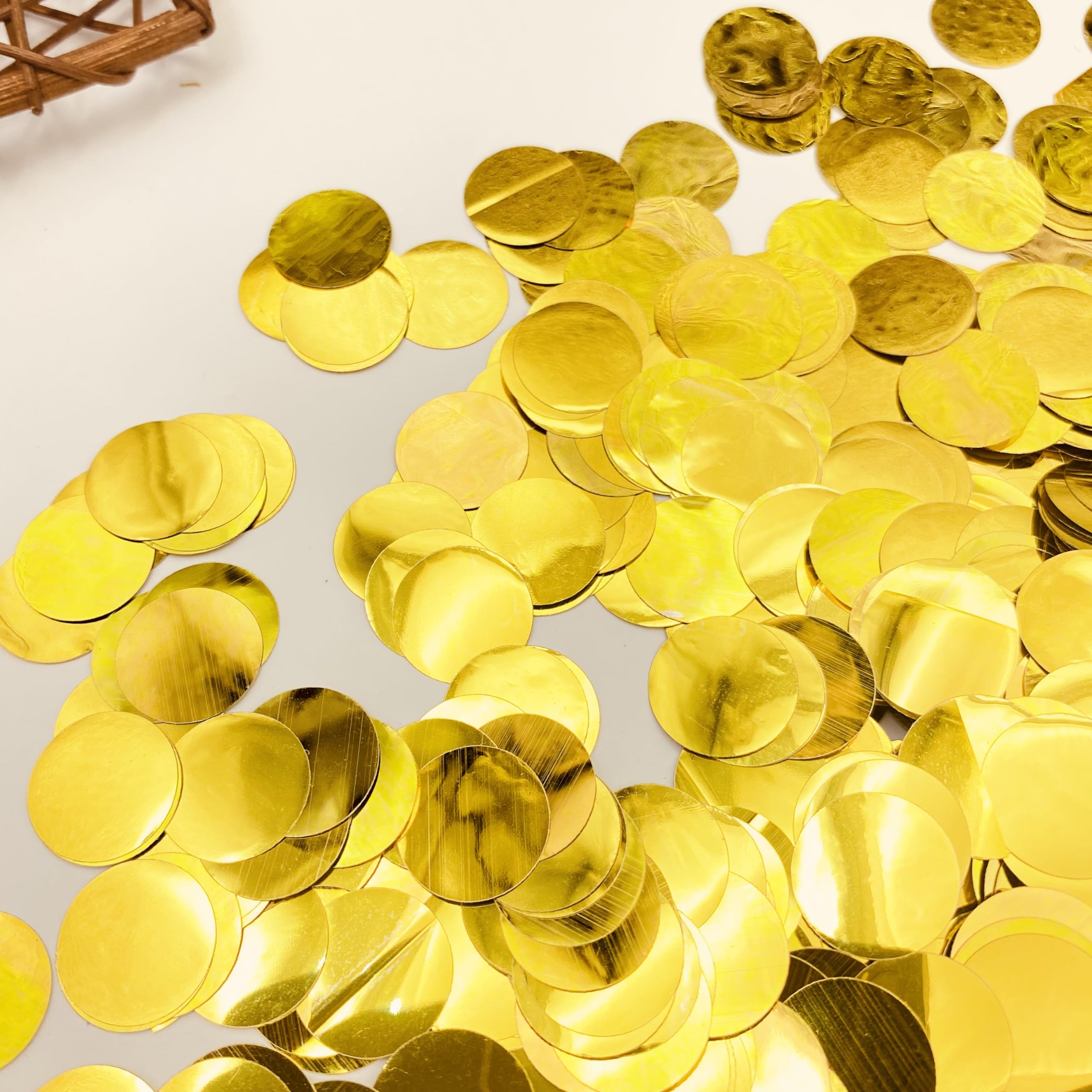 10000PCS/100g Sparkle Foil Metallic 15mm Round Confetti Circle Dot Table Scatter Confetti for Wedding Graduation Baby Shower Birthday Engagement Party Favors Decorations (Gold)