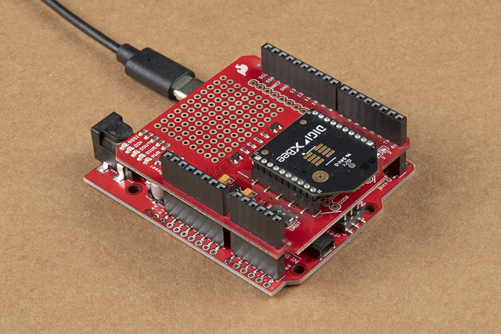 SparkFun RedBoard Plus - ATmega328P microcontroller with Optiboot (UNO) Bootloader - Qwiic Connect System - USB-C Connector - Additional Features to Our RedBoard Qwiic - Input Voltage 5V-15V