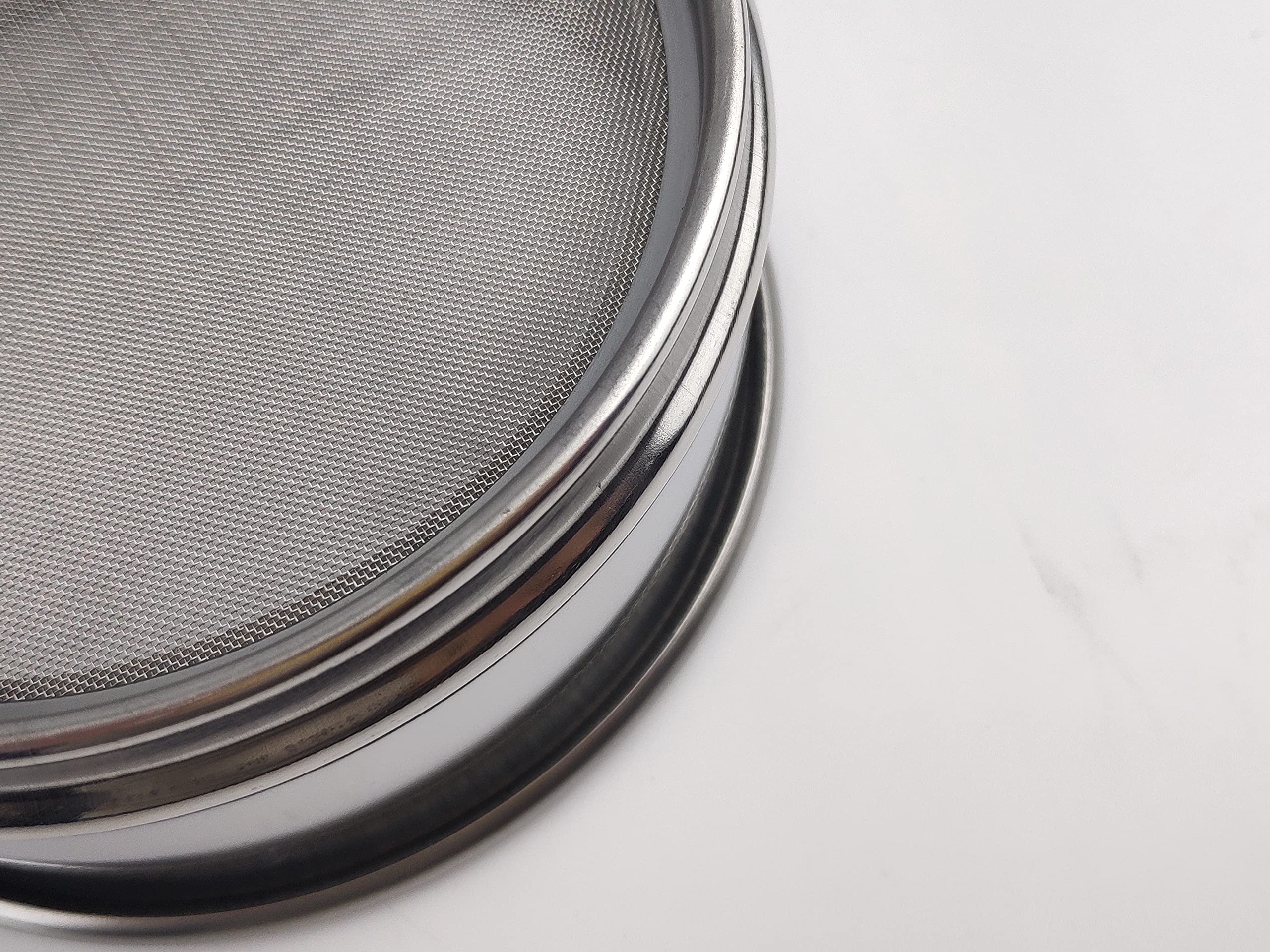 LABALPHA 60 Mesh Lab Sieves, Test Sieve #60 Mesh, 4'' Diameter, 304 Stainless Steel Wire Cloth (0.3mm)