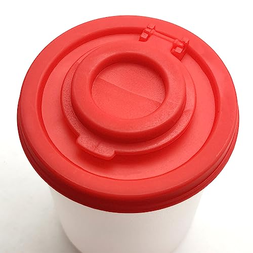 2 Pack Salt and Pepper Shakers Set Moisture Proof 4.35oz Plastic Salt Shaker With Lid for Camping Outdoors Kitchen Lunch 2 Pack Salt and Pepper Shakers (medium, 2 pack) (RED, 2 Pack - medium)