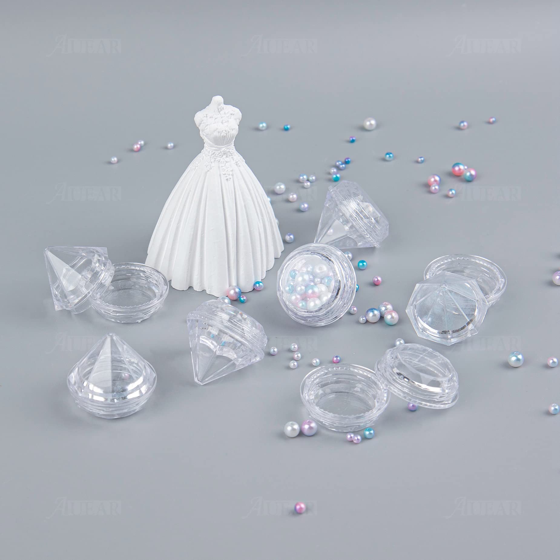 AUEAR, 50 Pack Diamond Shaped Clear Jars 5 ML Empty Refillable Cosmetic Small Jar Makeup Container with Lids Sample Trial Case Storage Box for Party Favors Decor