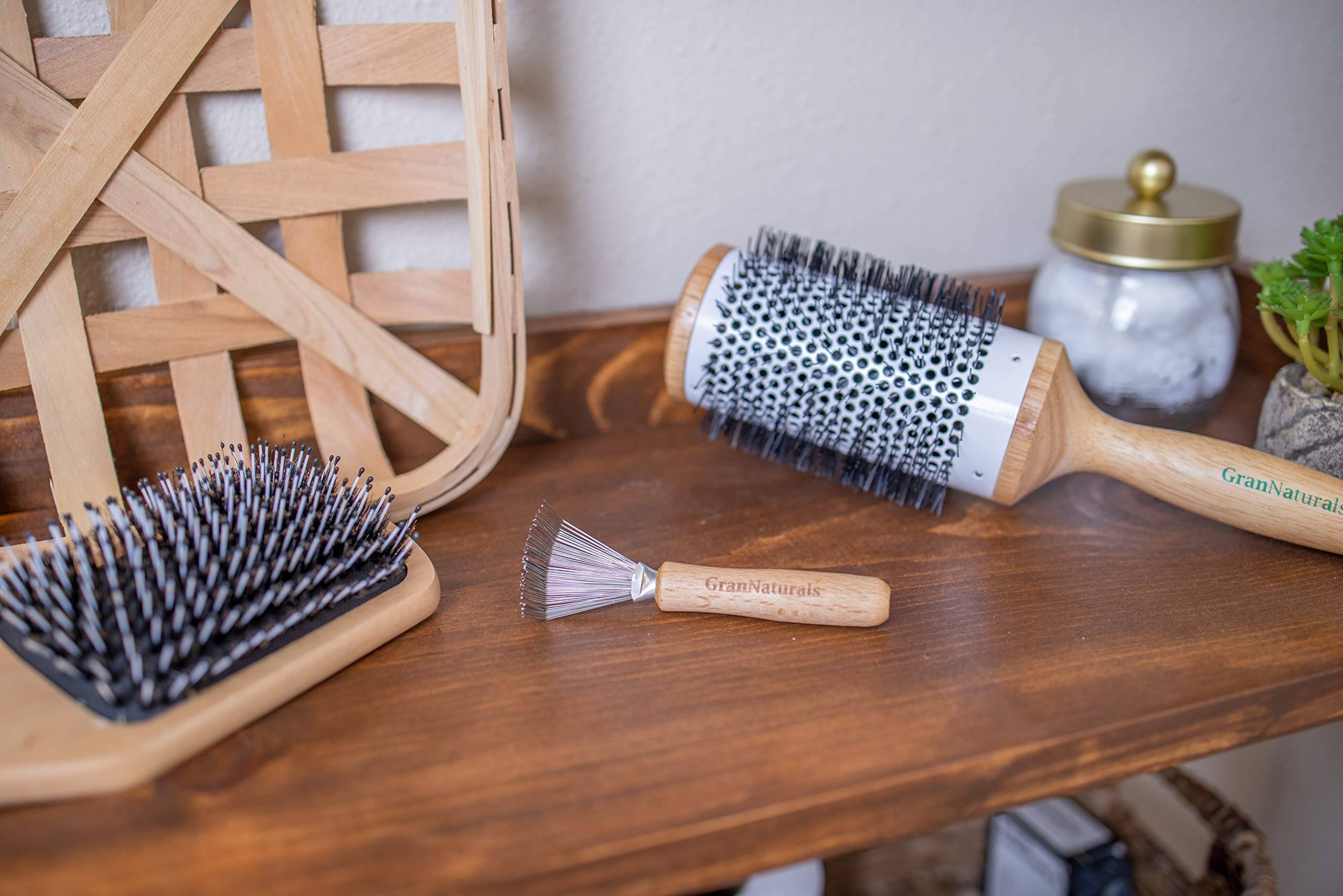 GranNaturals Hair Brush Cleaner - Rake Design for Pick Cleaning & Detangling Combs & Bristle Brushes - Durable Metal Wires, Ergonomic Wooden Handle - Quick Hair, Dust & Lint Remover Tool for Brushes