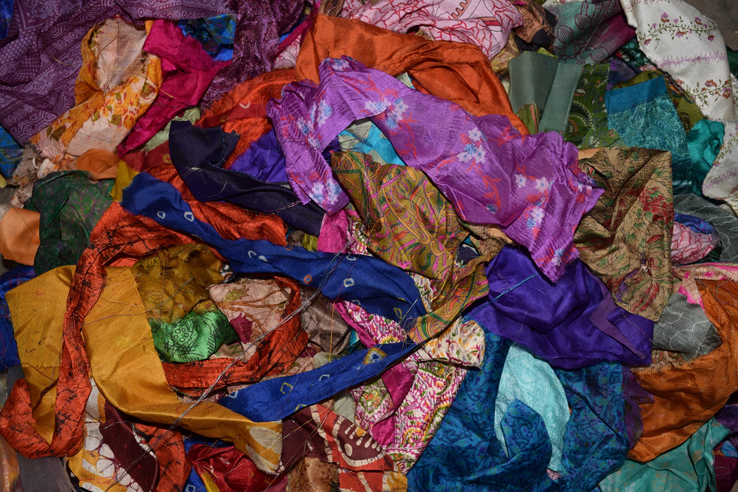 100g Silk Fabric Scraps, Recycled, Upcycled, Waste Remnants, Mystery Bag Lot, Mixed Fabric, Silk for Nuno