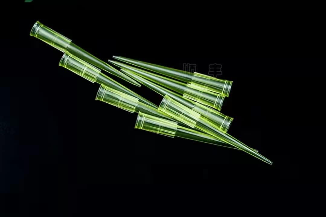 TYQILIN 200 μL Universal Pipette Tips Bulk, Yellow, DNase/RNase Free Pk x 1,000 ea/bag