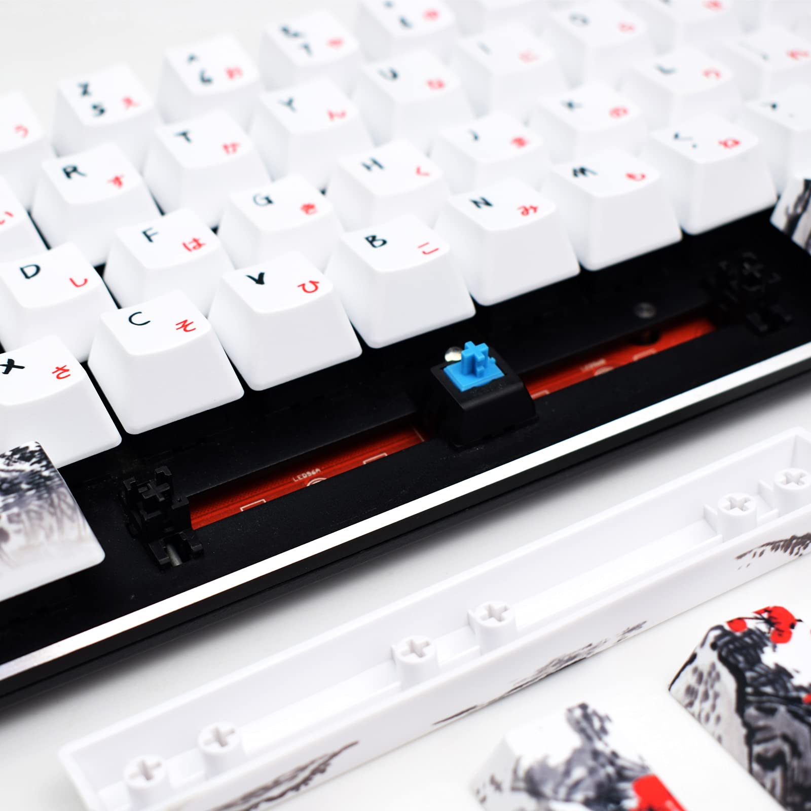MOLGRIA Keycaps 71 Set for Gaming Mechanical Keyboard, Custom PBT OEM Profile Key caps Japanese Font with Keycap Puller for Cherry MX 71/61 60 Percent Keyboard(Plum Blossom)