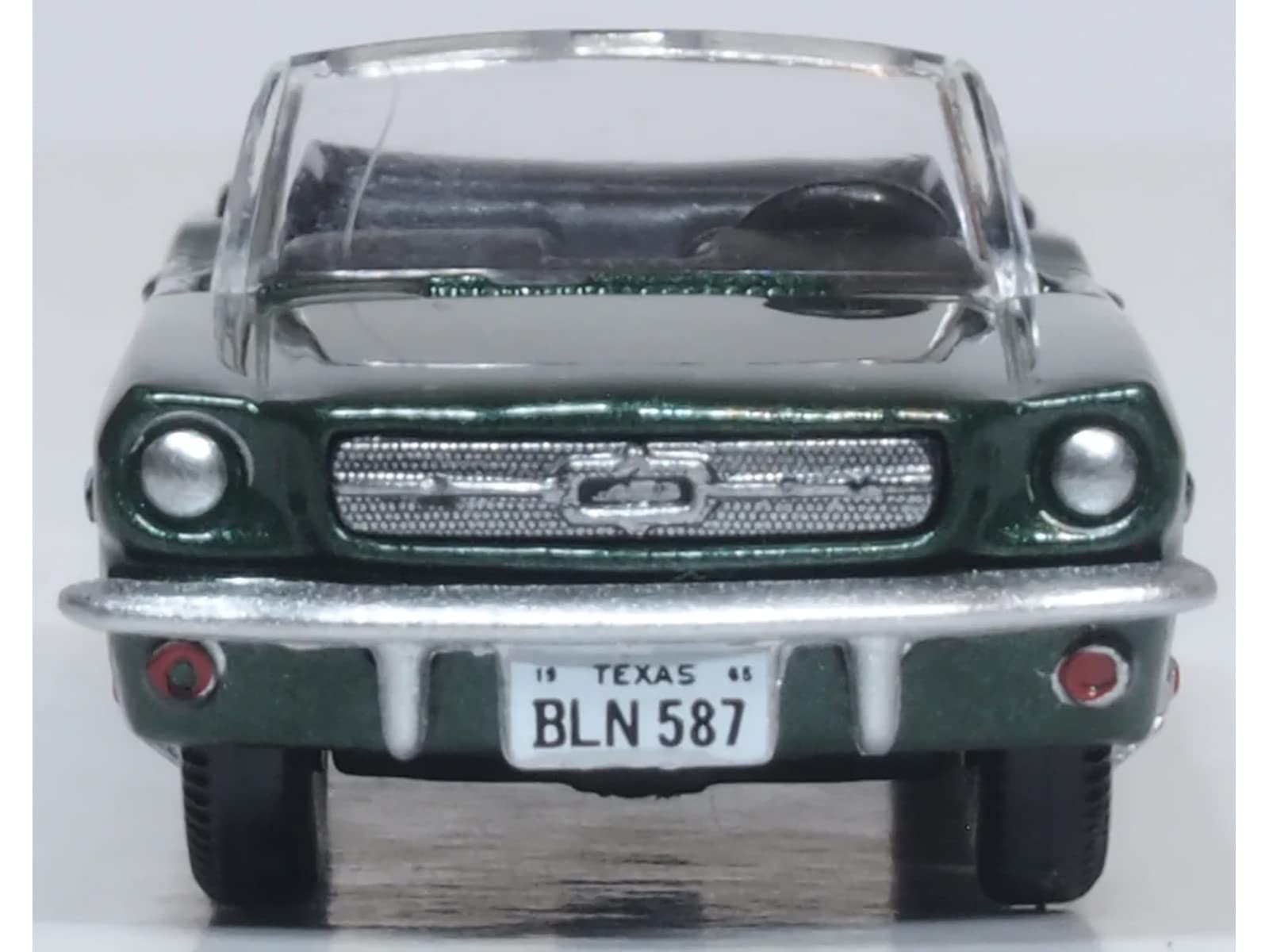 1965 Convertible Ivy Green Metallic 1/87 (HO) Scale Diecast Model Car by Oxford Diecast 87MU65006