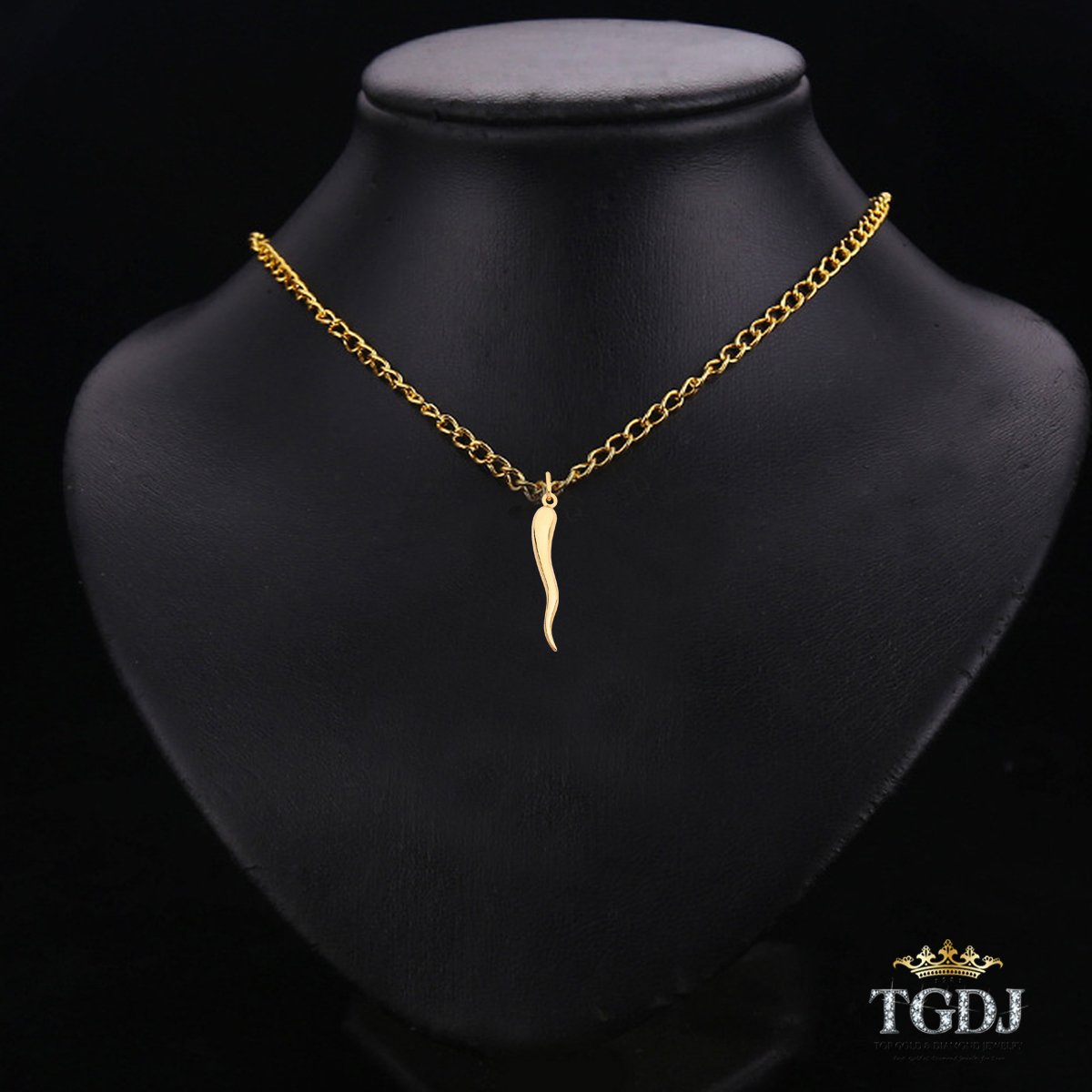 14K Gold Italian Horn Charm Pendant - Twisted Cornicello Fortune Dangle Pendant - Ward Off The Evil Eye - Fine Jewelry for Men & Women - Great Gift for All Occasions, 45mm x 8mm, 1.9 Grams