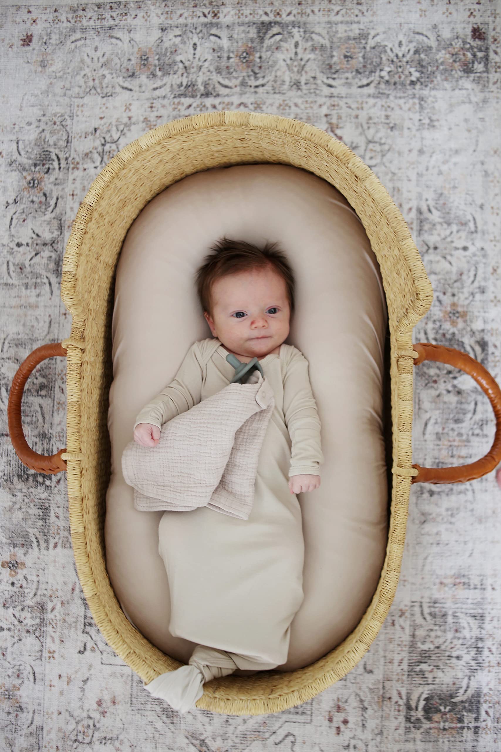 Marlowe & Co Viscose from Bamboo Fitted Bassinet Sheet for Baby Boy and Girl (Natural)