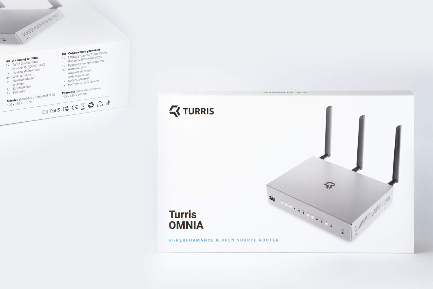 Turris Omnia I 2,5 Gbps SFP, 1,6 GHz CPU,2 GB RAM,Wi-Fi 5 3X3 MIMO, 4G/5G SIM-Slot, 3X mPCIe, hi-Performance, Open Source, 2,5 Gbps WAN/LAN, 5X GLAN/GWAN, 2X USB 3.0, Made, Designed in EU
