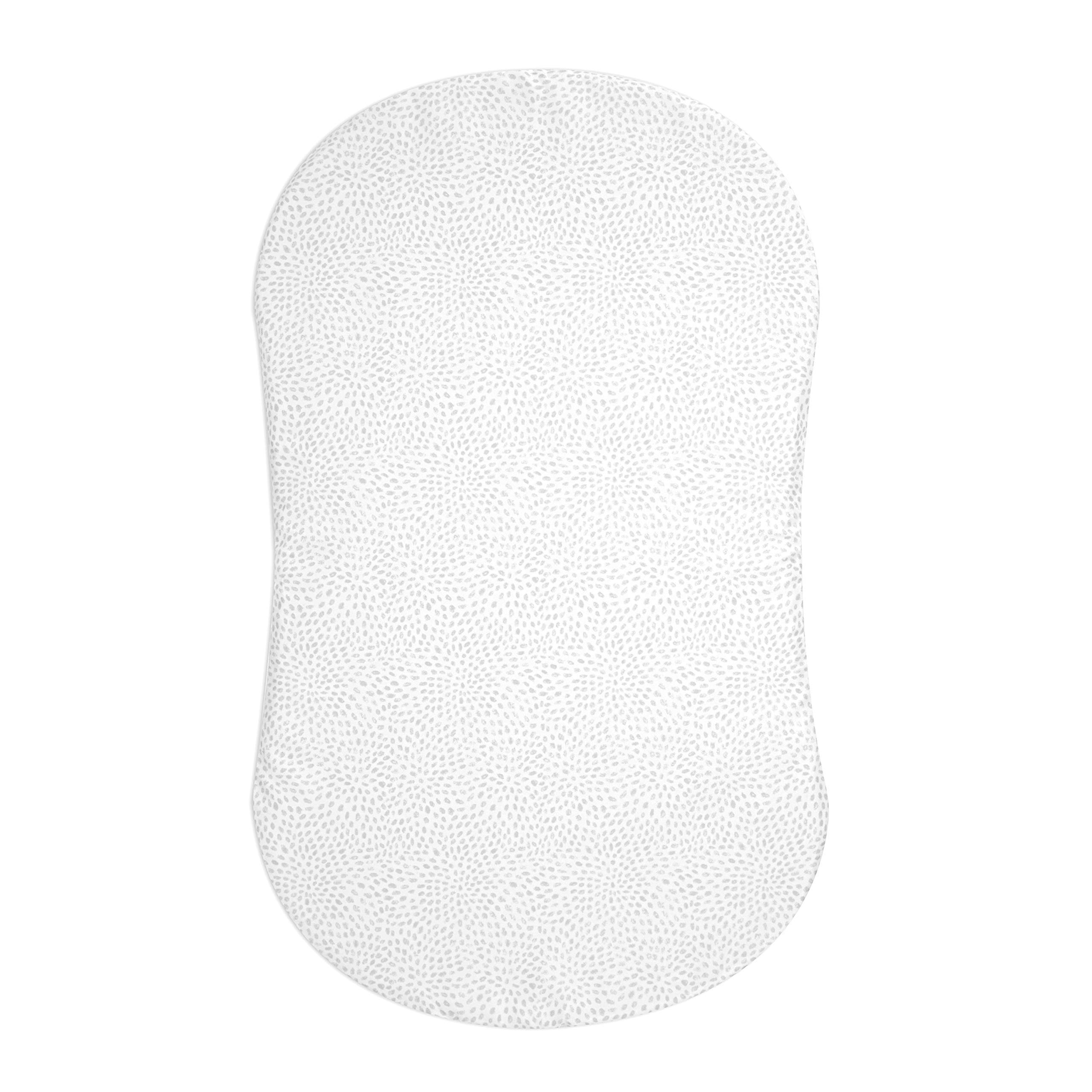 HALO DreamWeave Breathable Mesh BassiNest Mattress Replacement Pad and HALO BassiNest Fitted Sheet Pebble, Bundle