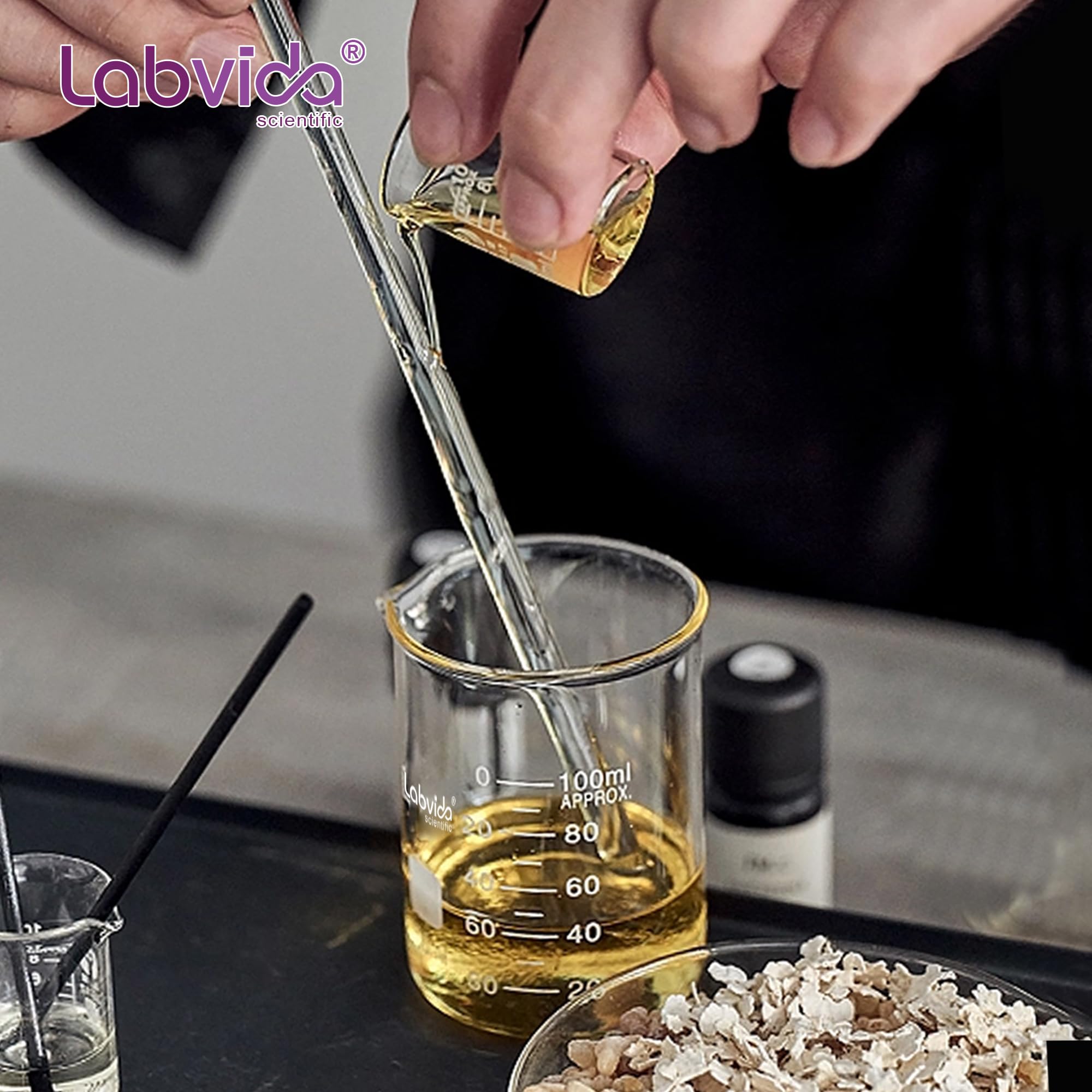 Labvida 6pcs 600ml Upgrated Thick Glass Beakers, Griffin Low Form Beaker Set with Double Scale, 3.3 Boro, LVA030