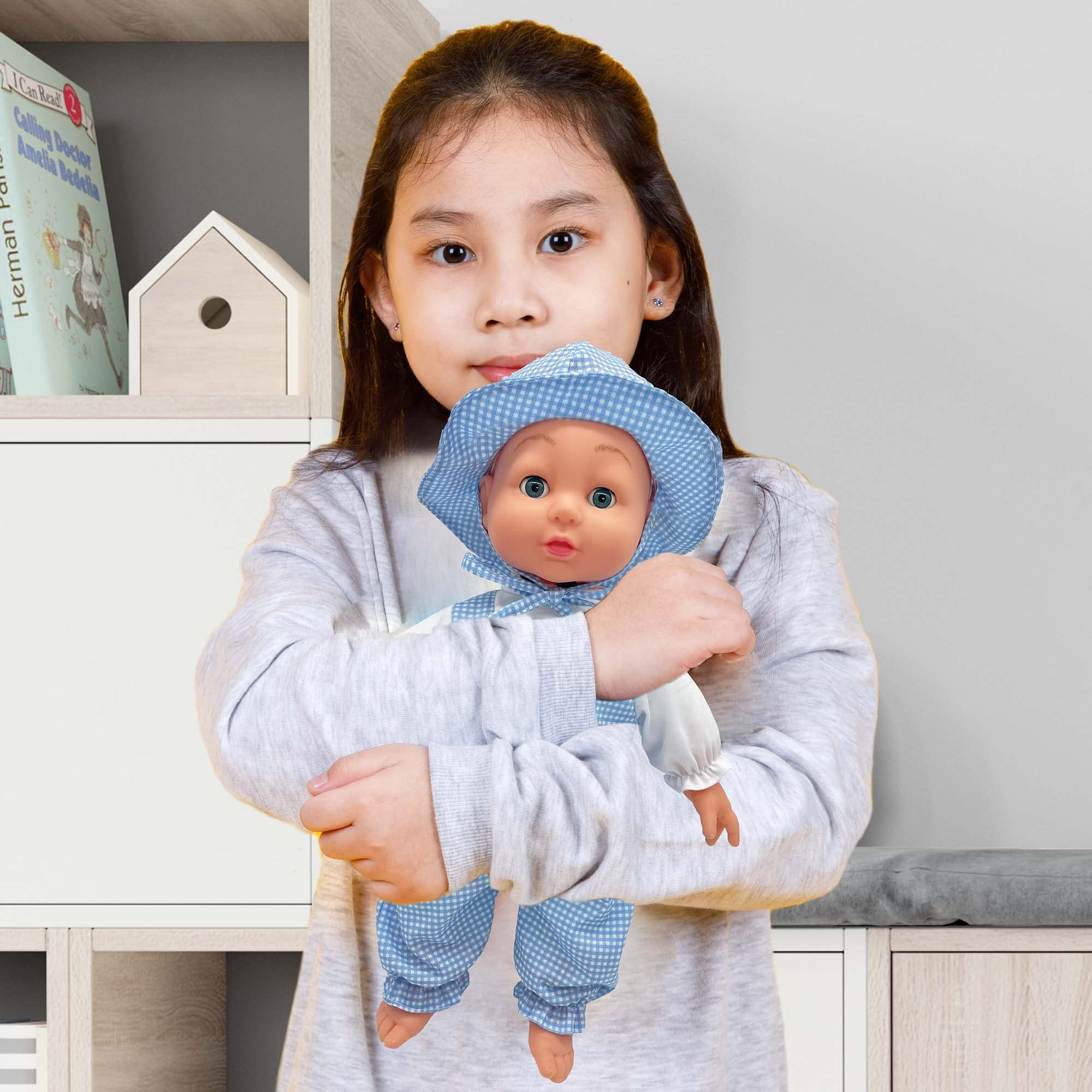 16 inch Realistic Baby Doll with Plush Body, Soft Vinyl Head & Extremities, Gingham Print Summer Outfit Bonnet Hat, Blinking Open & Close Eyes – Boxed 16” Kid’s Doll Gift for Toddler Girl, Boy (Pink)