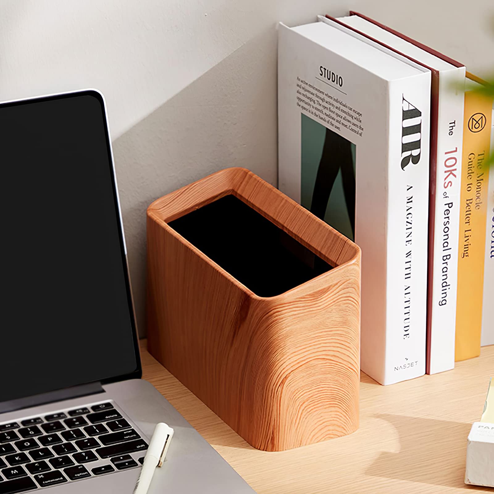 Aiabaleaft Plastic Mini Desktop Trash Can, Simulated Wood Grain Wastebasket, Uncovered Retro Waste Basket, Desktop Trash Can for Kitchens,offices, Living Room, Makeup table Etc (Raw Wood Color)