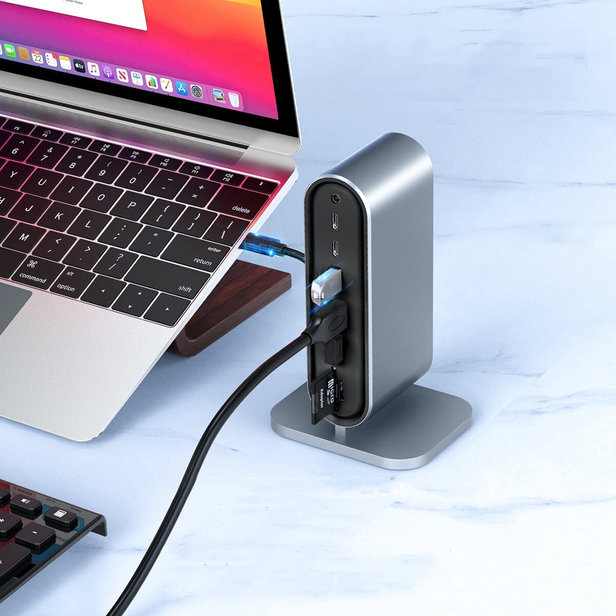 13 in 1 USB-C Hub Docking Station Adapter with 1 * USB 3.0/3 * USB 2.0/100W Type-C PD/3 * Type-C/4K HD Display Video Outputs/RJ45 Internet Port/3.5mm Audio Jack/VGA/SD TF Memory Card Readers