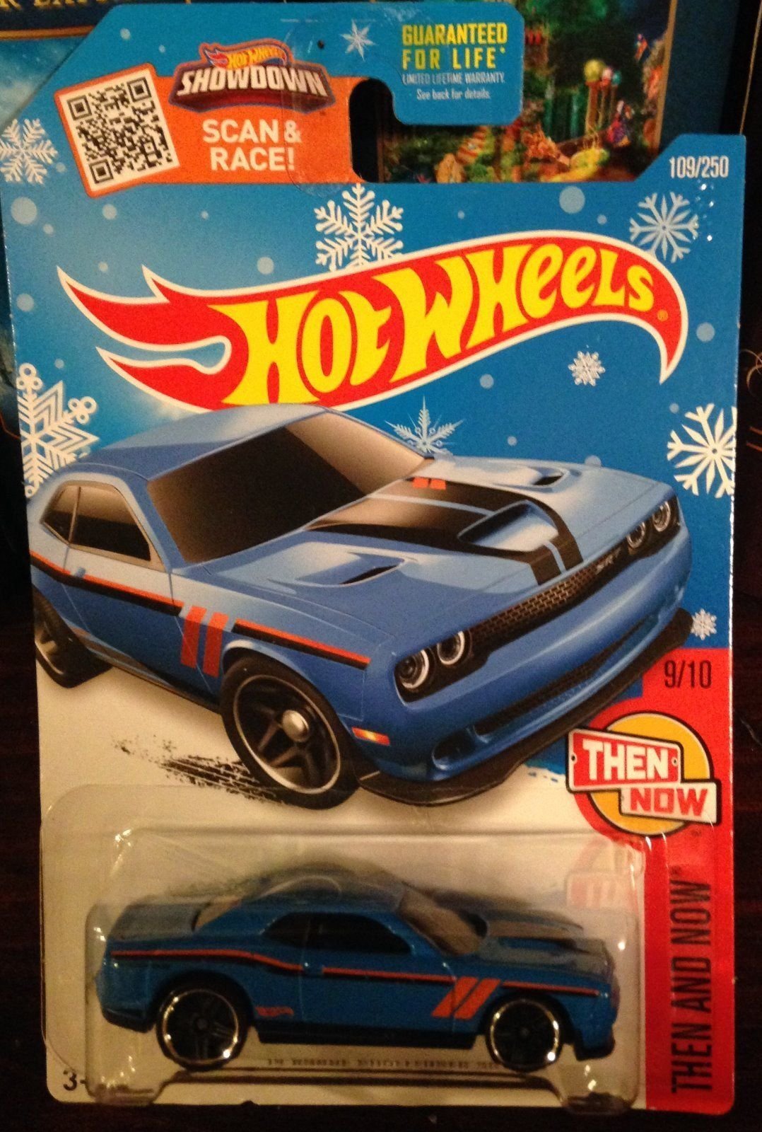 2016 Hot Wheels '15 DODGE CHALLENGER SRT #109 ~ Blue/Orange ~ SNOWFLAKE CARD .HN#GG_634T6344 G134548TY18614