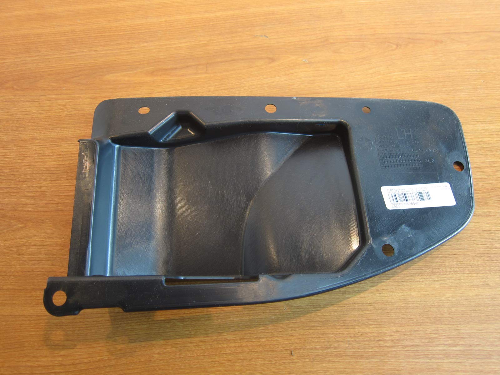 2018-2020 Jeep Wrangler JL Gladiator Front Left Bumper Close Out Cover Mopar OEM