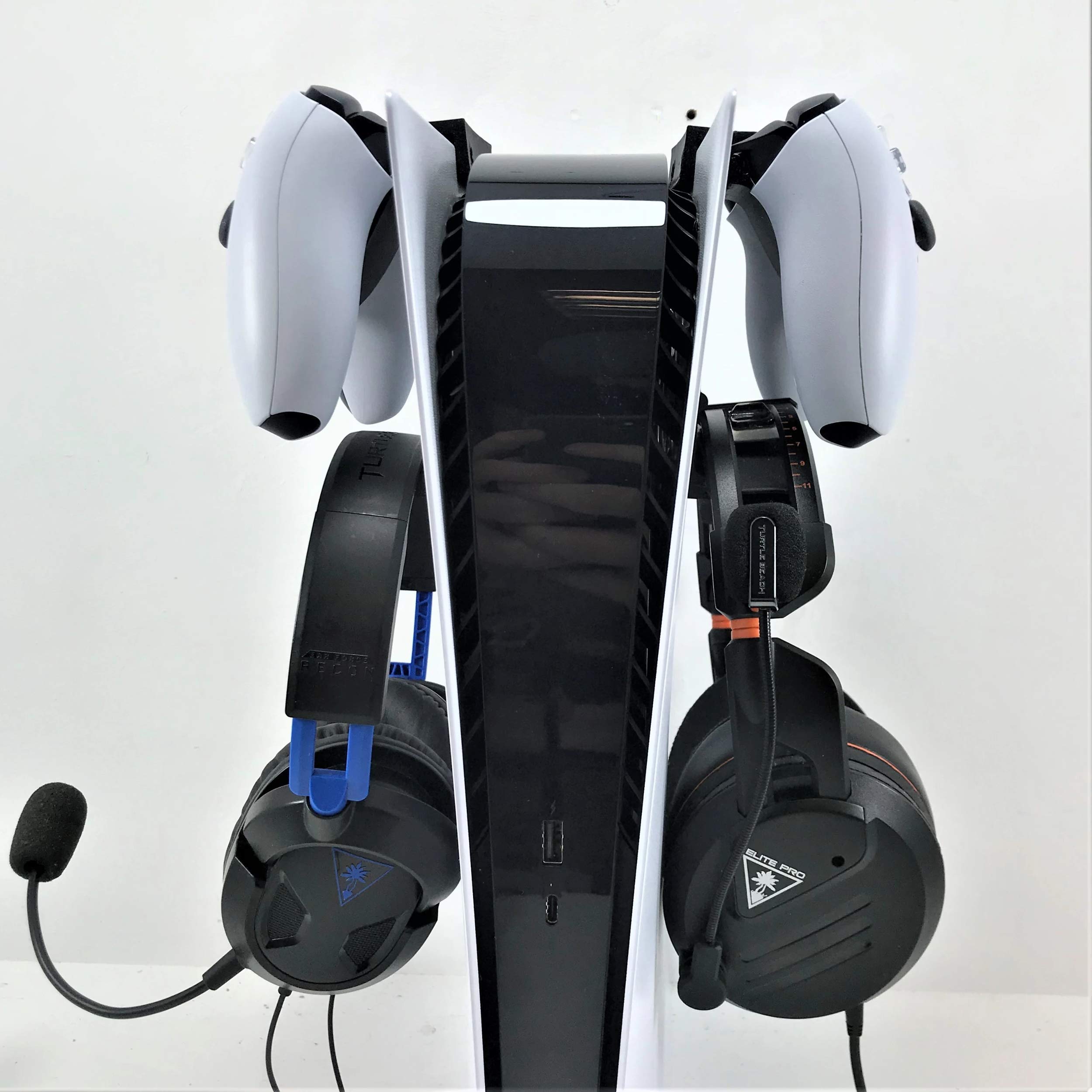 3D Cabin PS5 Controller & Headphone Console Bracket Mount Holder For Play Station 5 Digital Or Disc DualSense (Left & Right Pack) Black