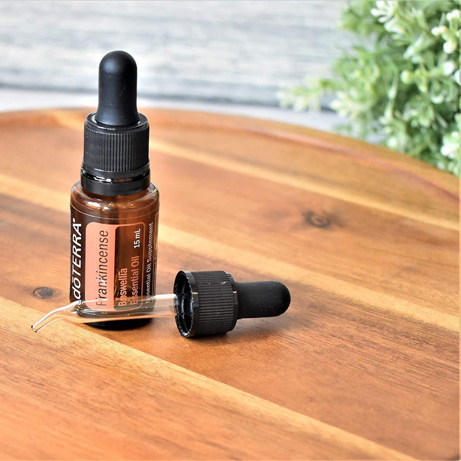 Dropper Tops for 15ml Essential Oil Bottles β Bent Tip Glass Eye Droppers, Fit doTERRA Young Living Aura Cacia Plant Therapy Revive β 12 Pack