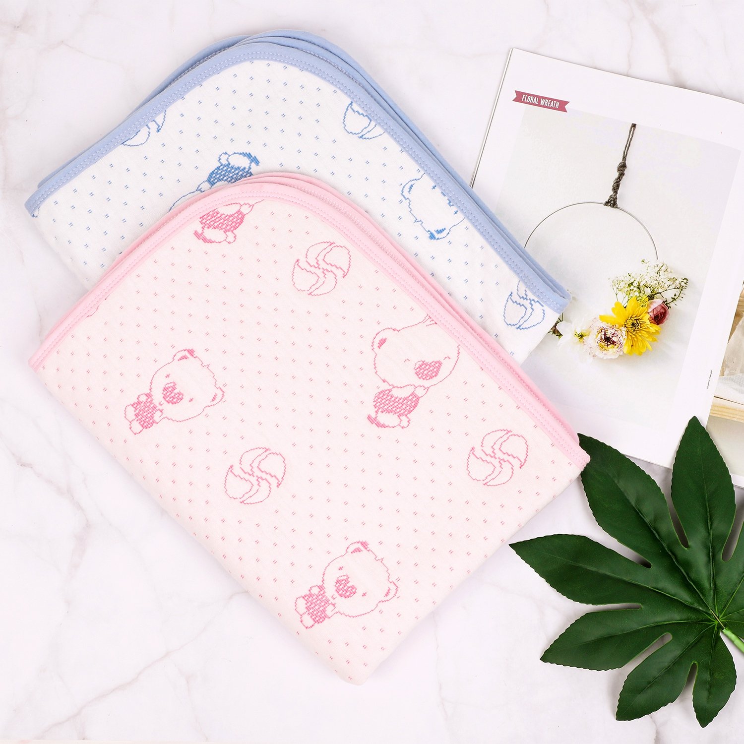 Cartoon Waterproof Changing Pads Breathable Leak-Proof Baby Urine Pad Mat Reusable Mattress Sheet Protector Pad Washable Incontinence Bed Pad for Bed Wetting Cute Bear Toddler Soft Cotton Urine Pad