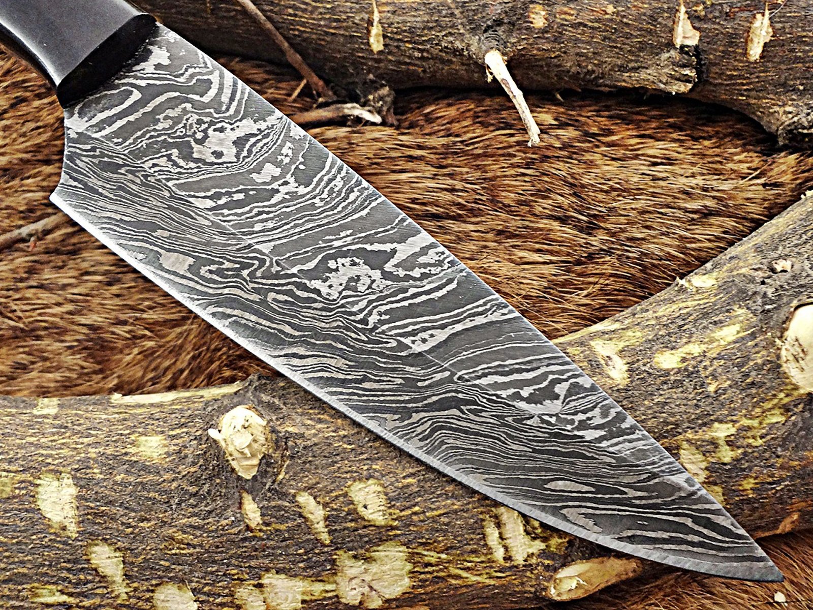 8.5 Inches long custom made Damascus steel hand forged Paring Knife, kitchen knife 4" full tang blade, Natural Buffalo Horn scale inserting hole (Black)