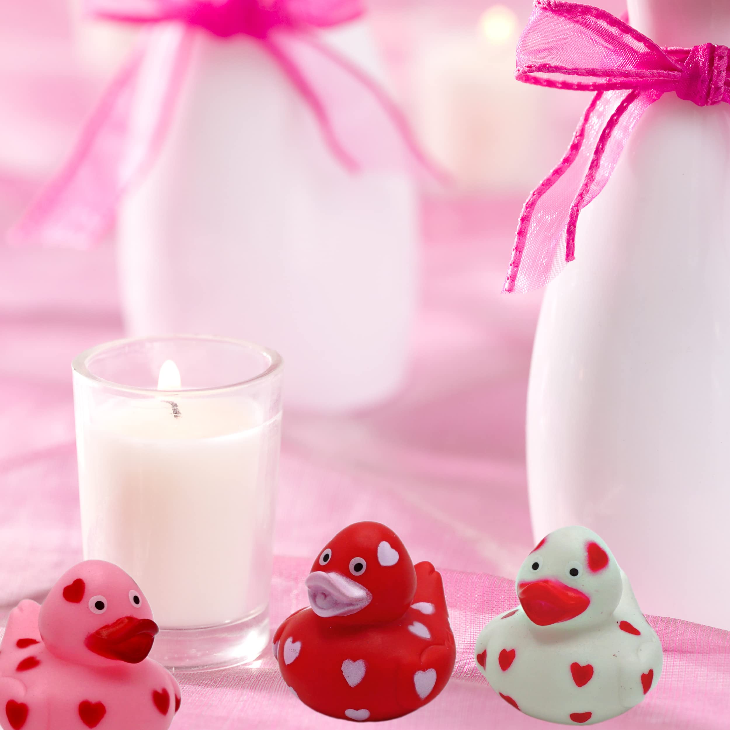 4E's Novelty Valentines Day Rubber Ducks (24 Pack) Heart Themed Duckies, Class Valentines Day Gifts for Kids Bulk, Valentines Day Party Favors Classroom Exchange Prizes for Kids Class
