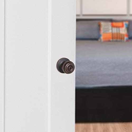 Amazon Basics Bedroom/Bathroom Door Knob With Lock, Classic, Oil Rubbed Bronze