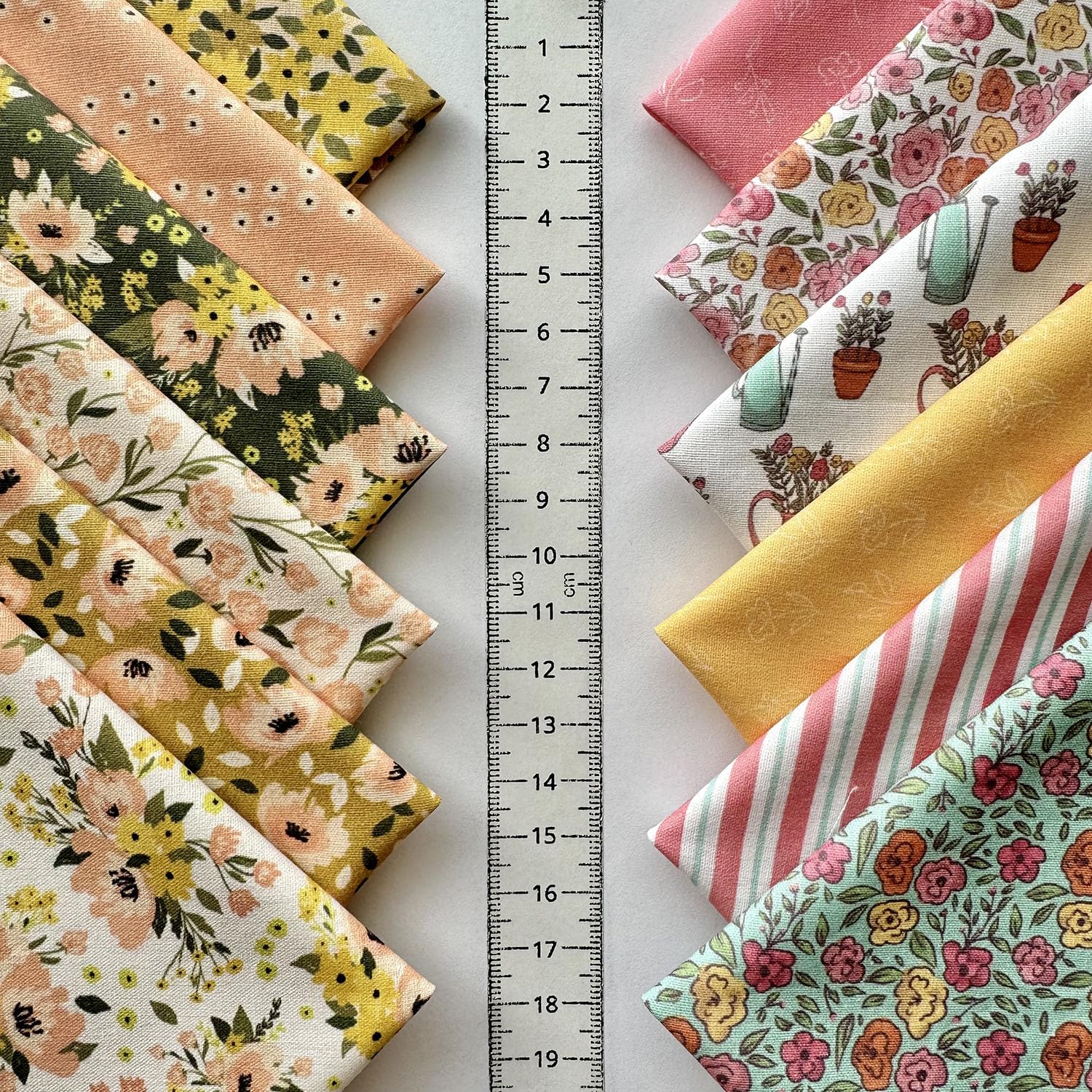 100% Cotton Fabric Squares – 60pcs 8x8 inches Precut Quilting Bundle for Sewing and Crafting, Turkish Quality Fabric (Wild Animals, #5)