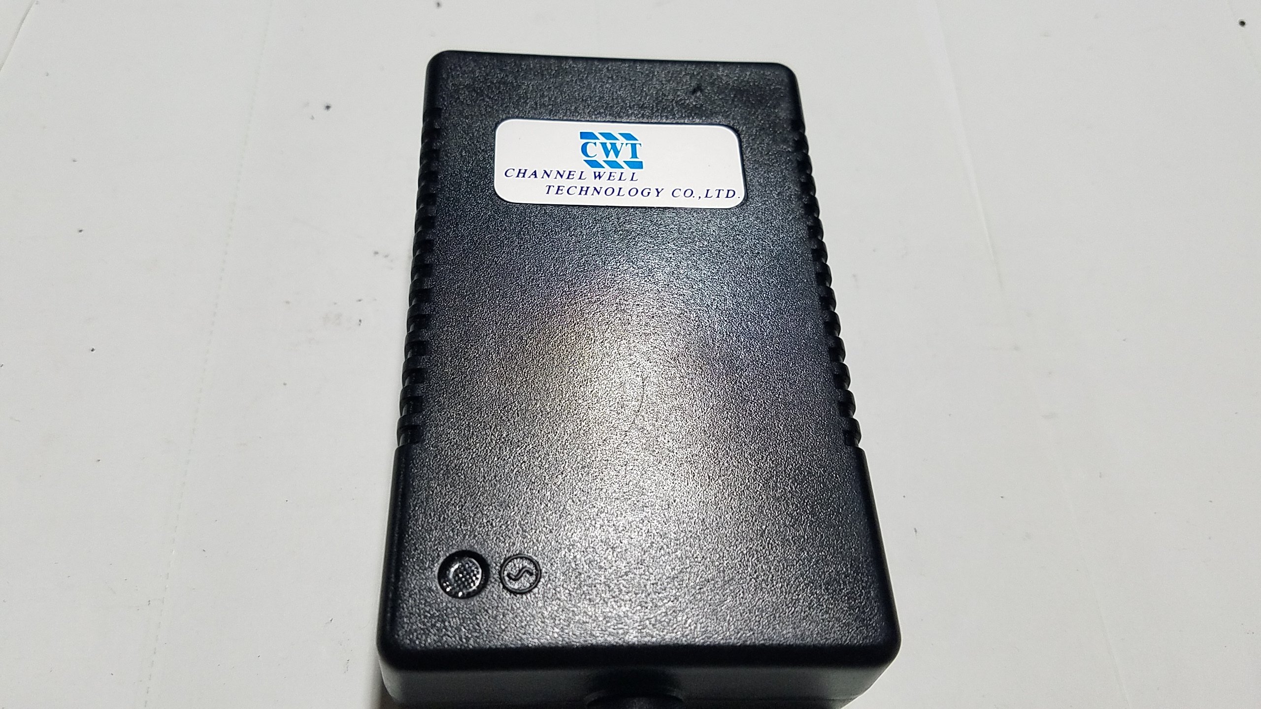 AC Adapter PAA060F Output: 12V 5A, 60W, W/Power Cord