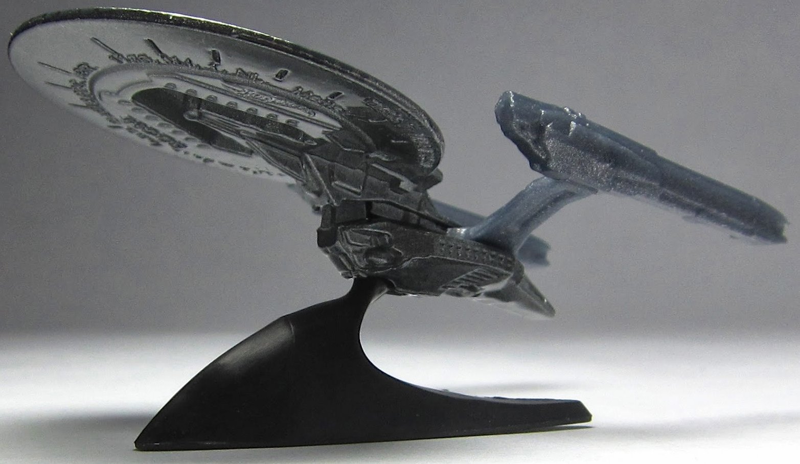 2014 Hot Wheels (75/250) - Star Trek - U.S.S. Vengeance