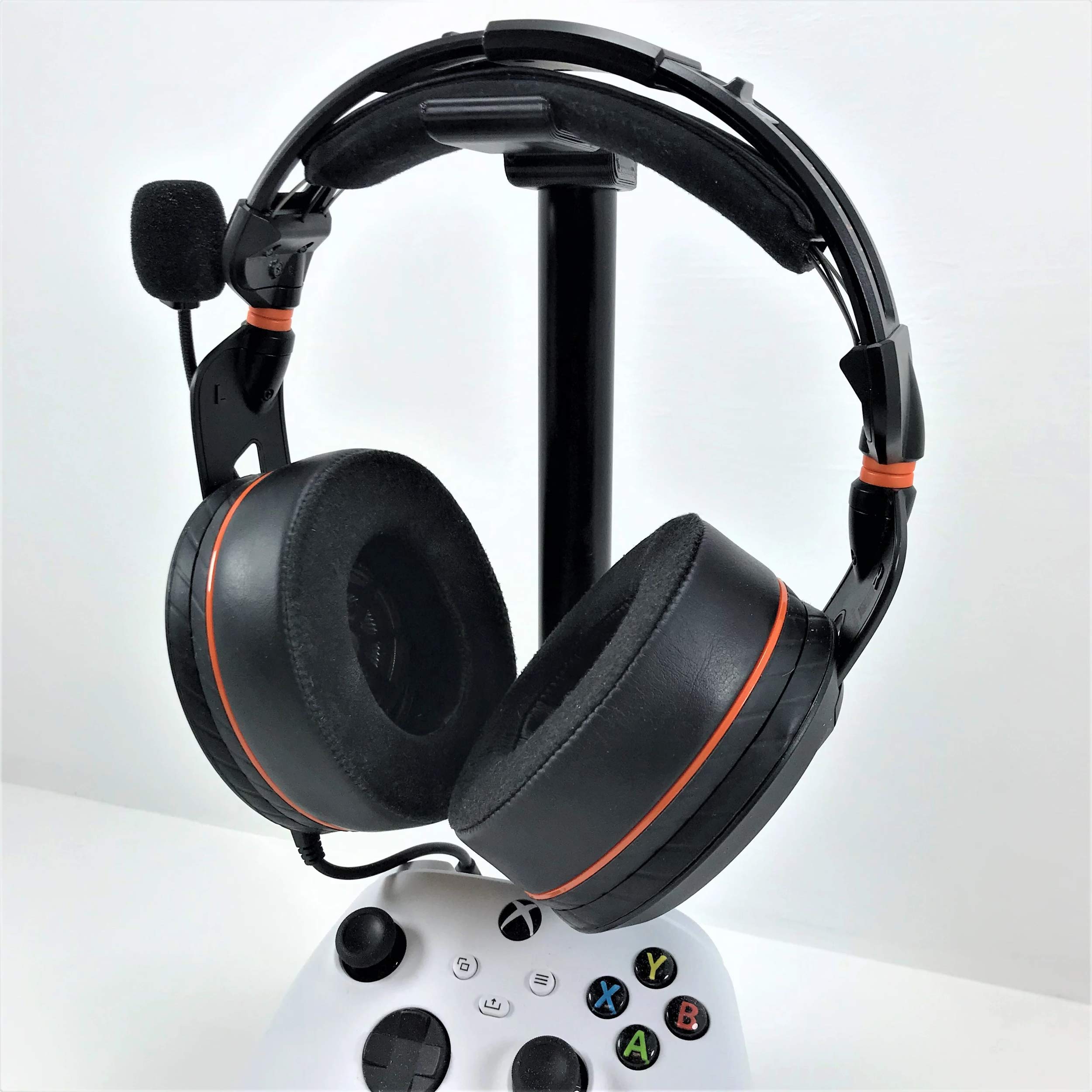3D Cabin Product Compatible with Xbox Controller Stand and Headphone Hanger/Holder for Xbox Series X/Series S/One/One S/One X Remote Black