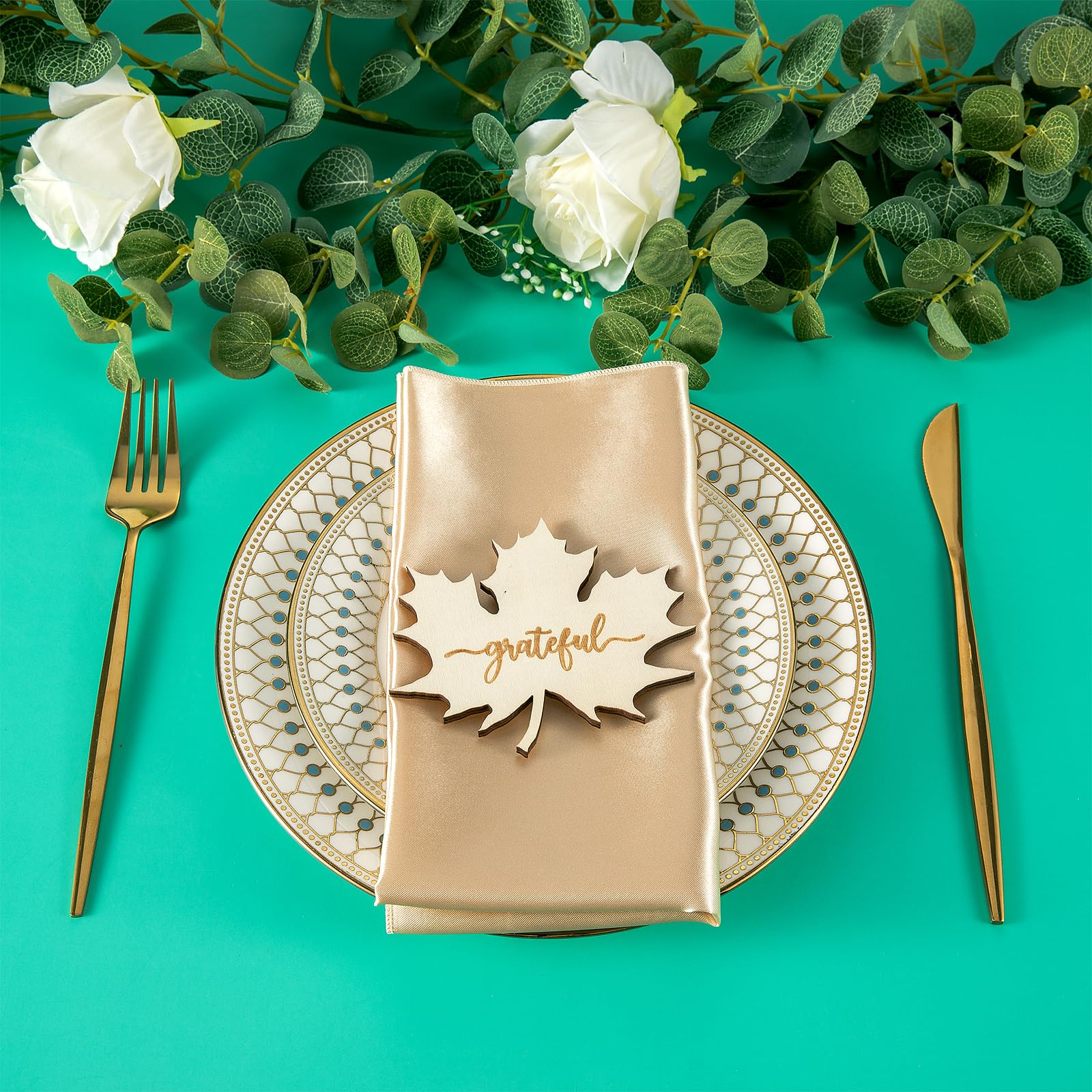 12PCS Thanksgiving Place Cards Maple Leaf Grateful Wood Sign, Fall Dining Table Plate Ornament Farmhouse Home Dinner Table Place Setting Decor