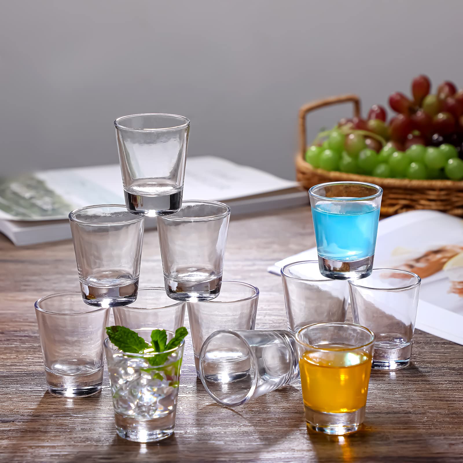 100 Pieces Clear Short Shot Glasses Bulk 1.5 oz Mini Round Shot Glasses Heavy Base Small Glass Cups for Wedding Party Espresso, Water, Juice, Milk, Coffee, Drinking (Classic Style)