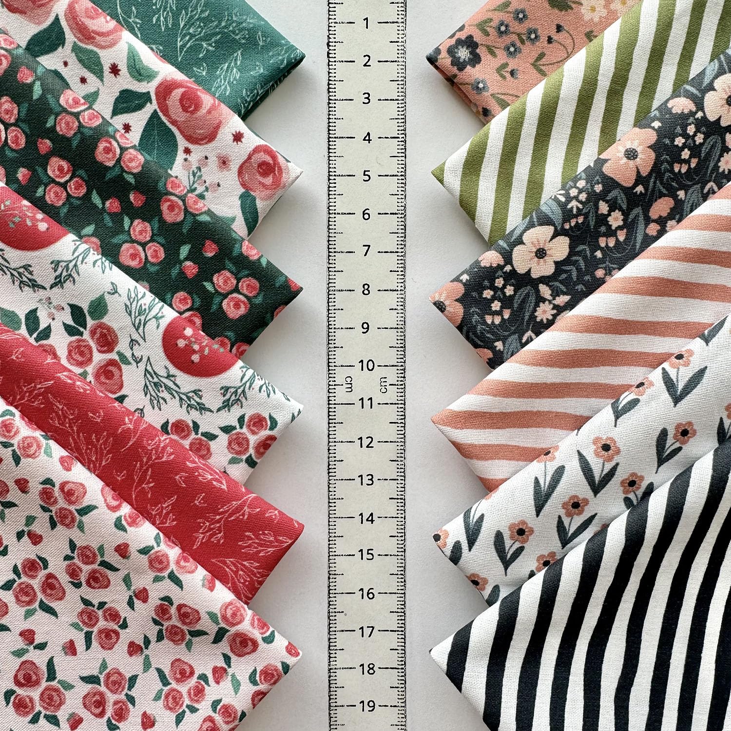 100% Cotton Fabric Squares – 60pcs 8x8 inches Precut Quilting Bundle for Sewing and Crafting, Turkish Quality Fabric (Wild Animals, #5)