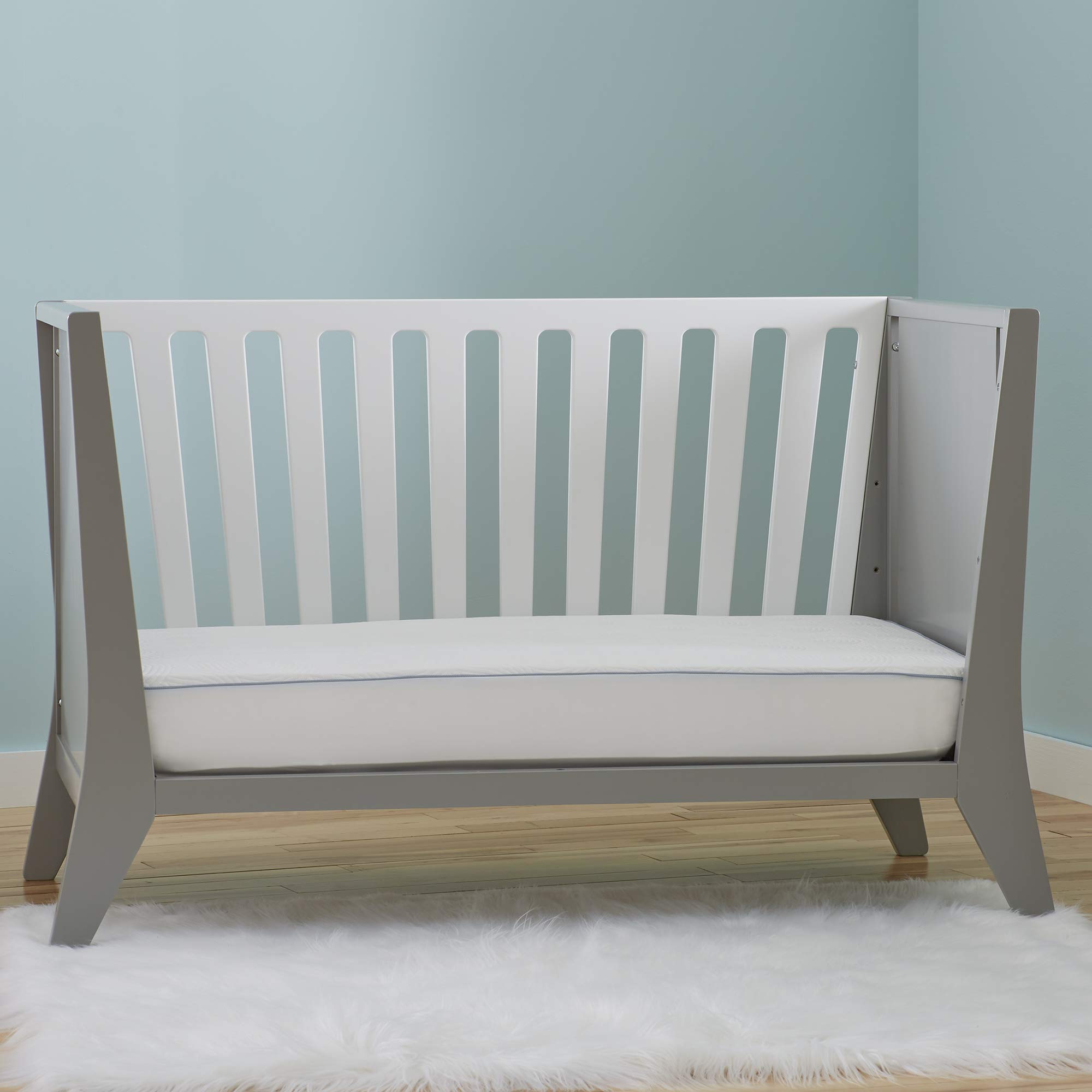 Tempur-Pedic Cool Tot Cooling Fitted Waterproof Infant and Baby Crib Mattress Protector Pad & Toddler Bed Cover, Comfortable and Luxurious Topper, Machine Washable and Dryer Friendly, 52” x 28”- White