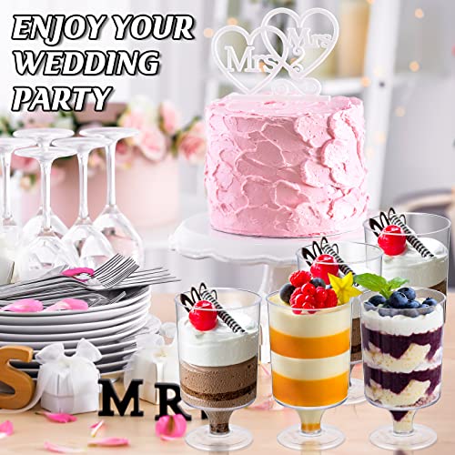 200 Pack 3.5 oz Mini Dessert Cups with Spoons Clear Plastic Parfait Appetizer Cups Small Appetizer Shooter Cups Disposable Mini Plastic Mousse Cups Pudding Fruit Ice Cream Cups for Wedding Party