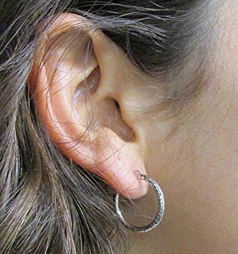 14k White Gold Diamond-Cut Hoop Earrings, (.8 inch, 20mm) (2mm Tube)
