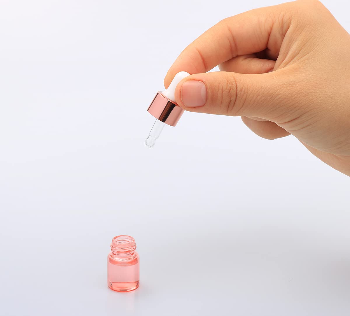 30 Pack Set, Pink Glass Dropper Bottles Essential Oils Dropper Bottles Mini Sample Bottles DIY Perfume Cosmetic Containers Glass Vials With Glass Eye Dropper (1ml)