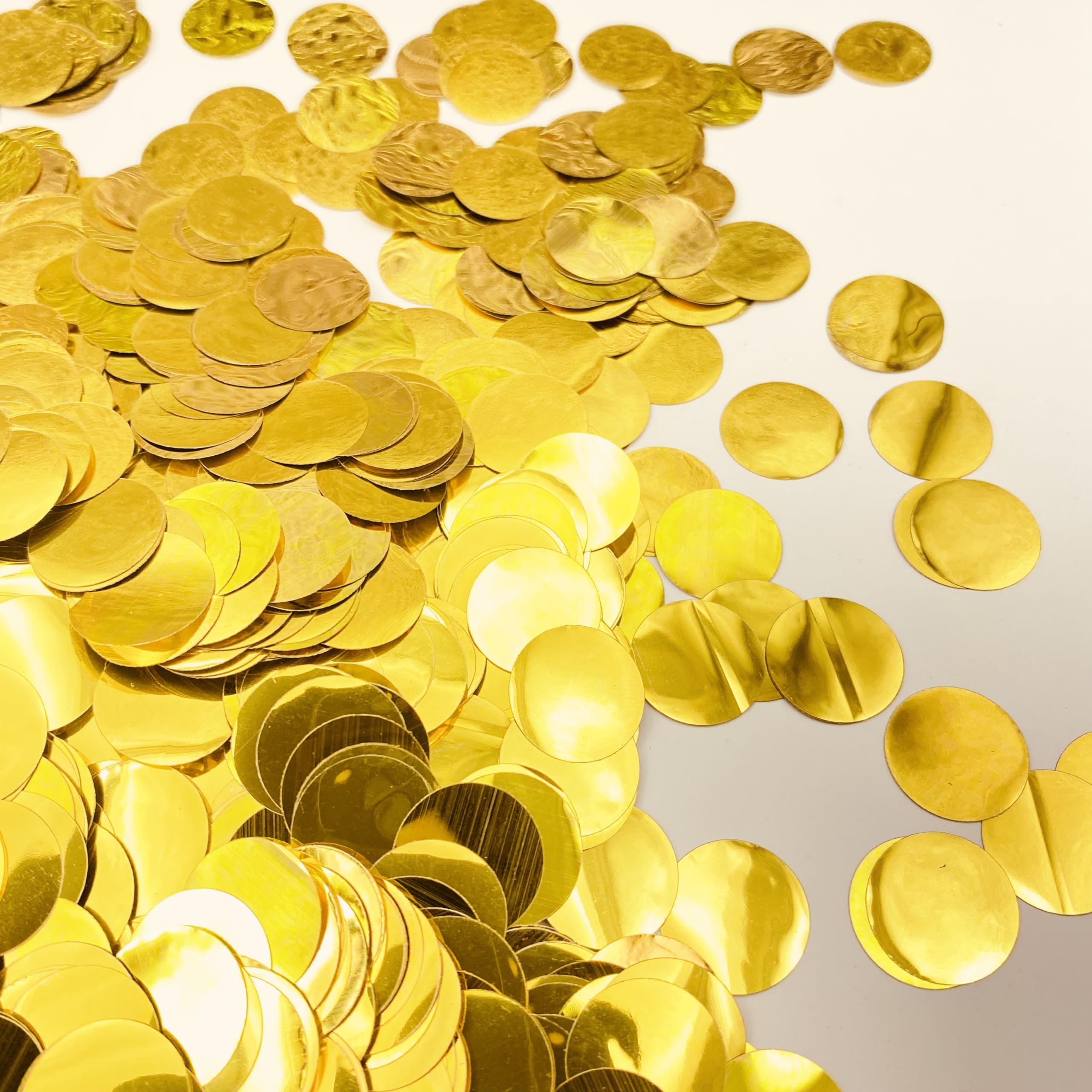 10000PCS/100g Sparkle Foil Metallic 15mm Round Confetti Circle Dot Table Scatter Confetti for Wedding Graduation Baby Shower Birthday Engagement Party Favors Decorations (Gold)