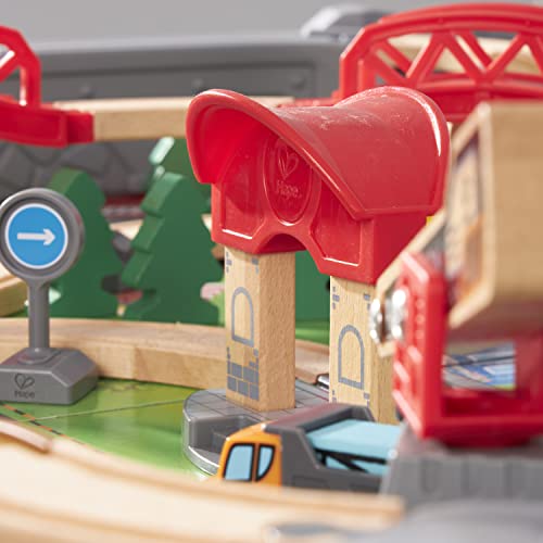 Hape E3766 70 Piece Railway Train Table and Set Toy with Battery Powered Locomotive, Removable Playmat Surface and Storage for Kids 3 Years and Up