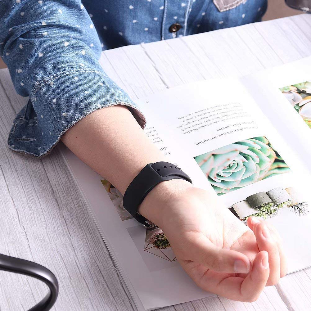 200Pcs Compatible for Movado Connect 2.0 Smartwatch Band, Blueshaw Sport Silicone Replacement Strap for Movado Connect 2.0 Smartwatch 40mm (Black)