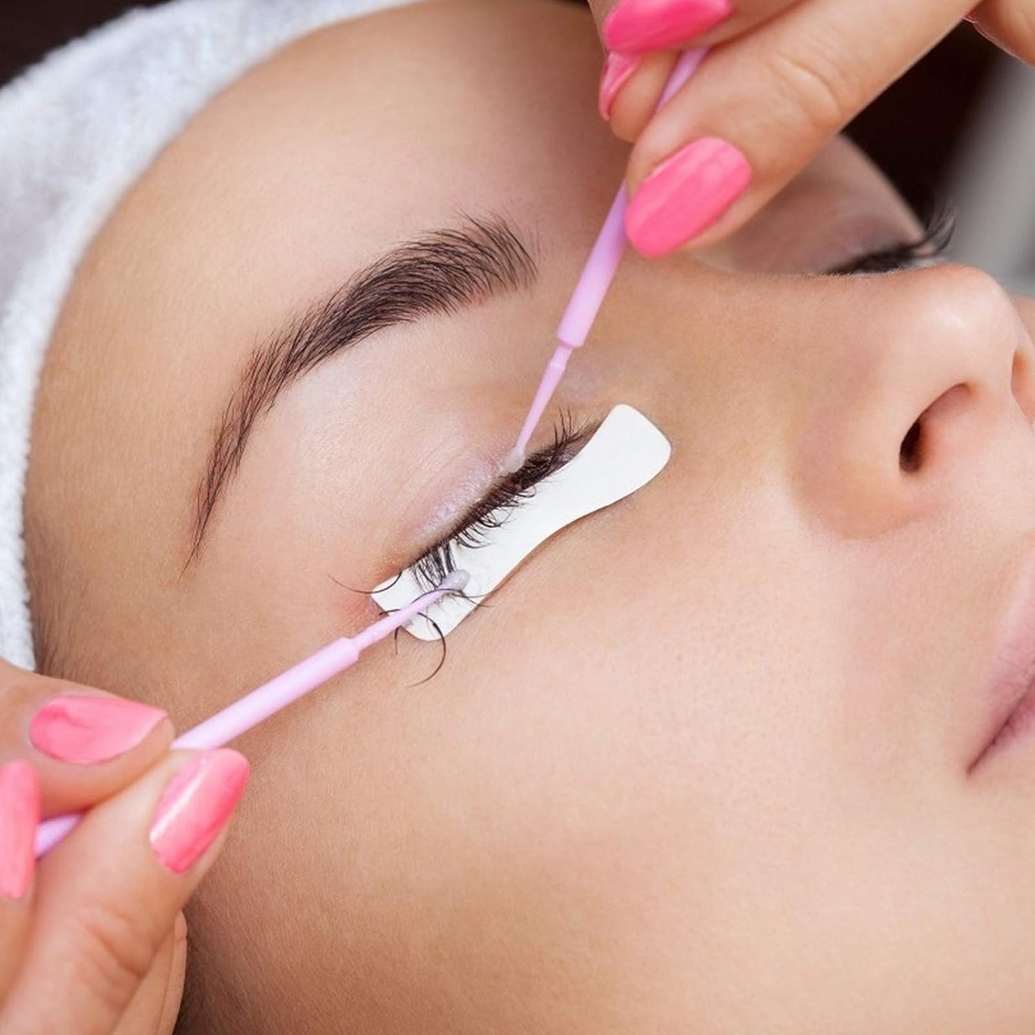 Lash Lift kit Eyelash Perm Kit,Professional Eyelash perming kit,Suitable for Salon at Home,Including Eye Shields,Pads and Accessories(Glue Upgraded Version)