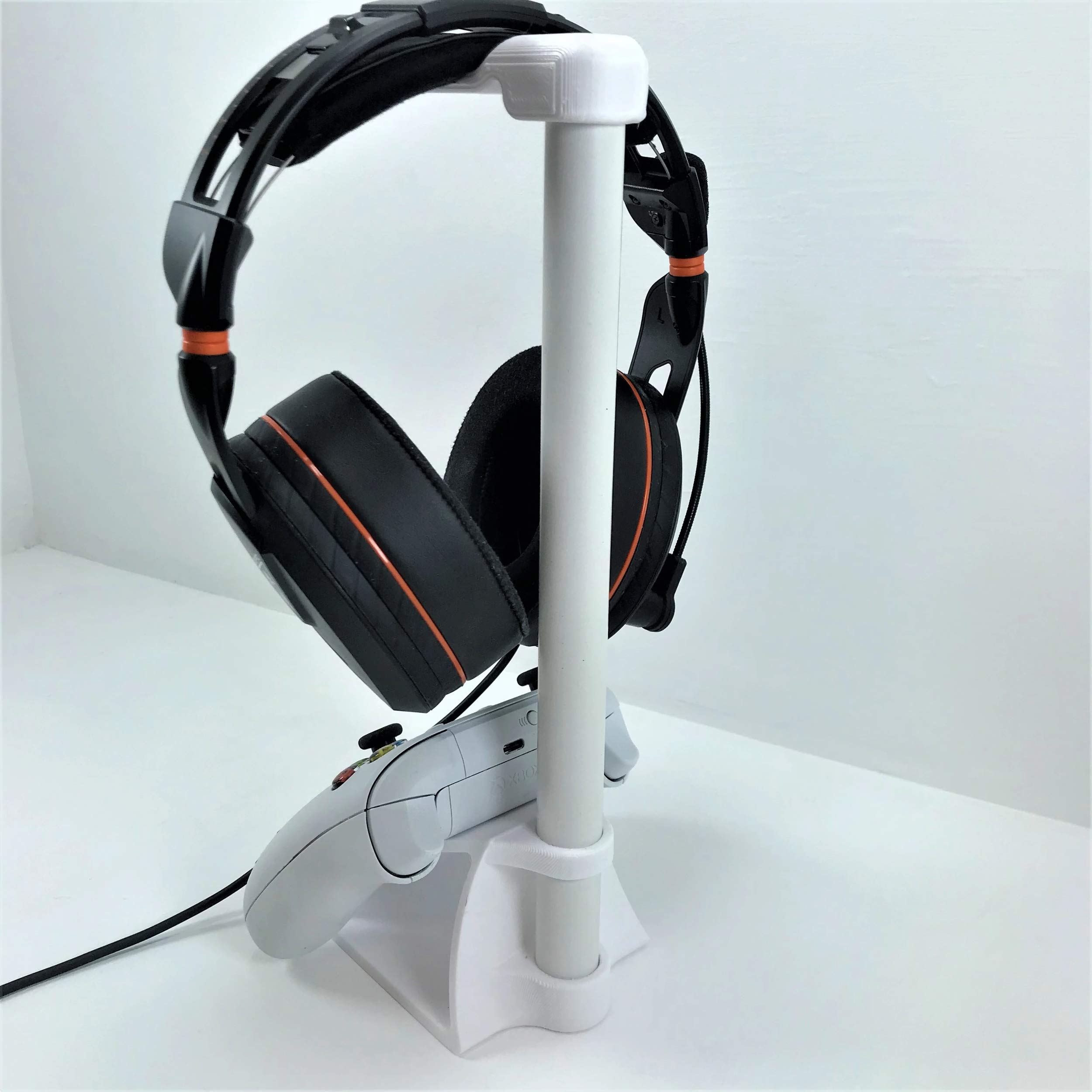 3D Cabin Product Compatible with Xbox Controller Stand and Headphone Hanger/Holder for Xbox Series X/Series S/One/One S/One X Remote Black